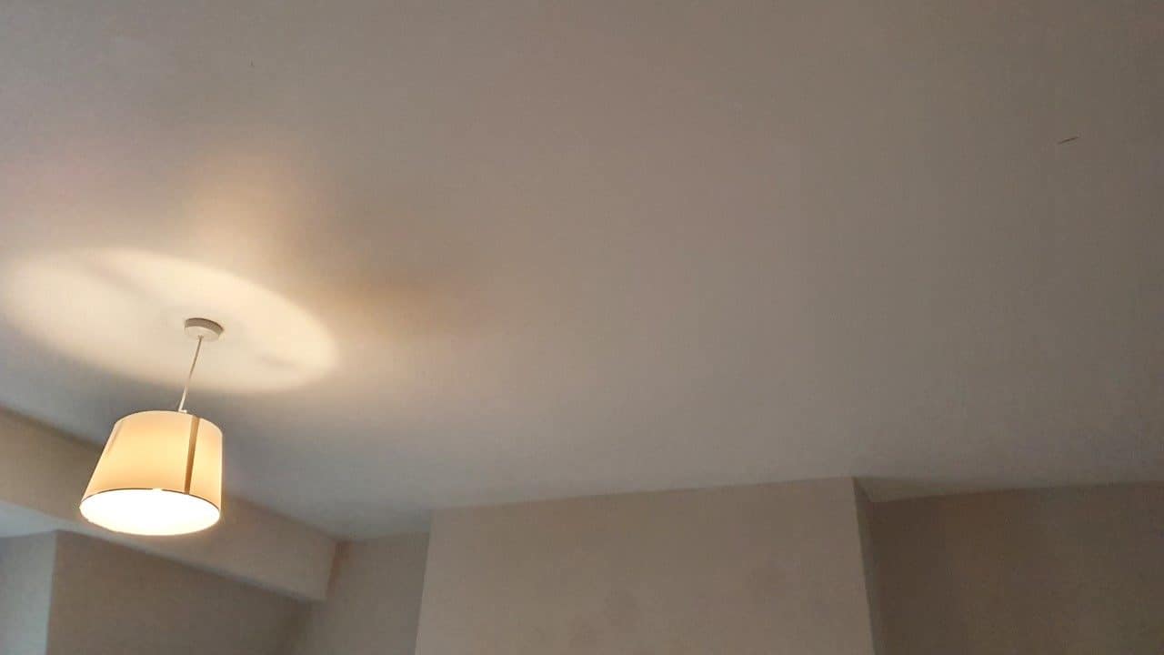 How Much Does A Decorator Charge To Paint A Ceiling Decorator s Forum UK