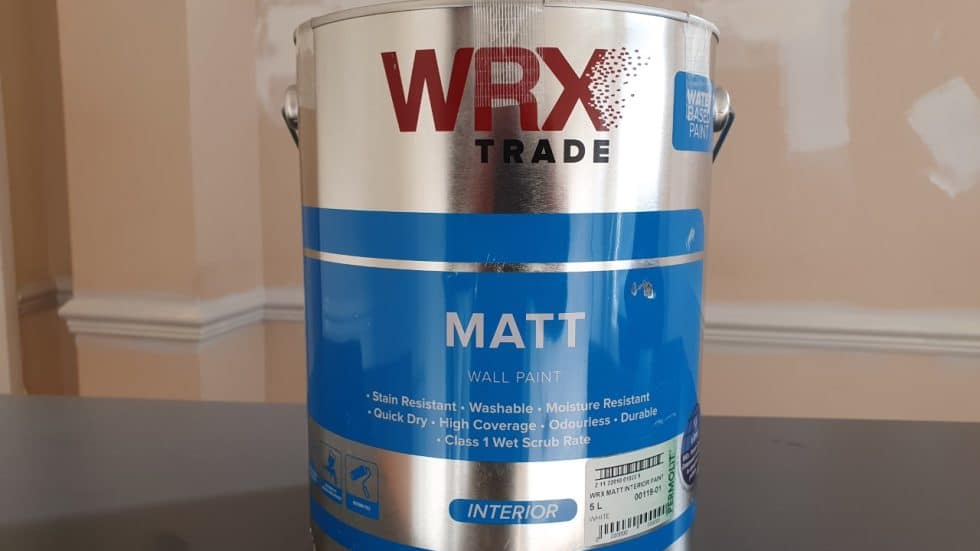 Best White Emulsion Paint for Walls and Ceilings - Decorator's forum UK