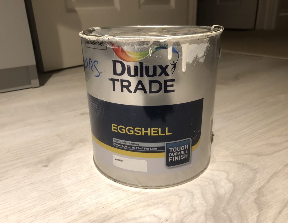 The Best Eggshell Paint for Woodwork - Decorator's forum UK