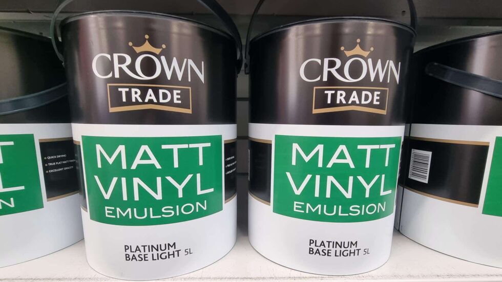 Crown Paint Review - A product guide - Decorator's forum UK