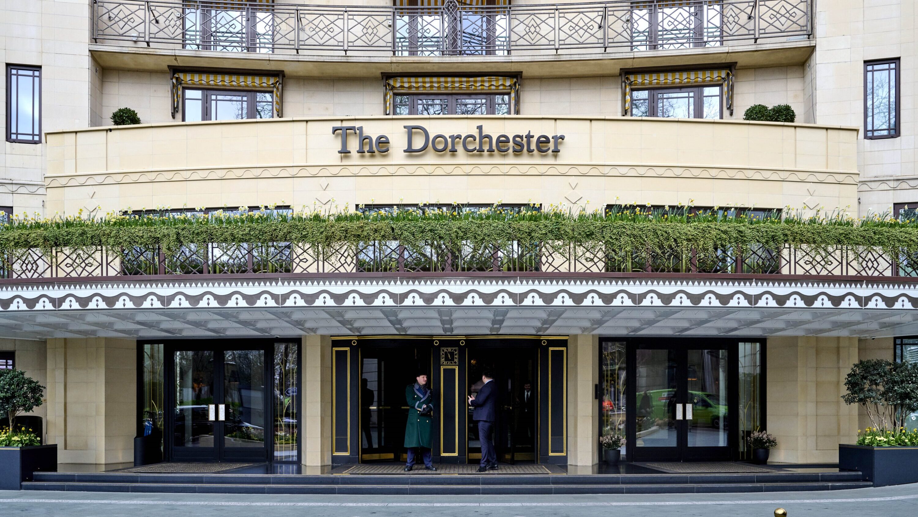 Inside the Award-Winning Transformation of the Dorchester Hotel ...