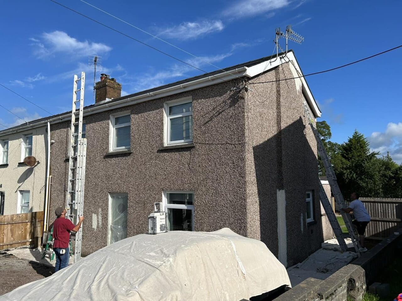 Painting Pebble Dash – A Full Guide - Decorator's forum UK