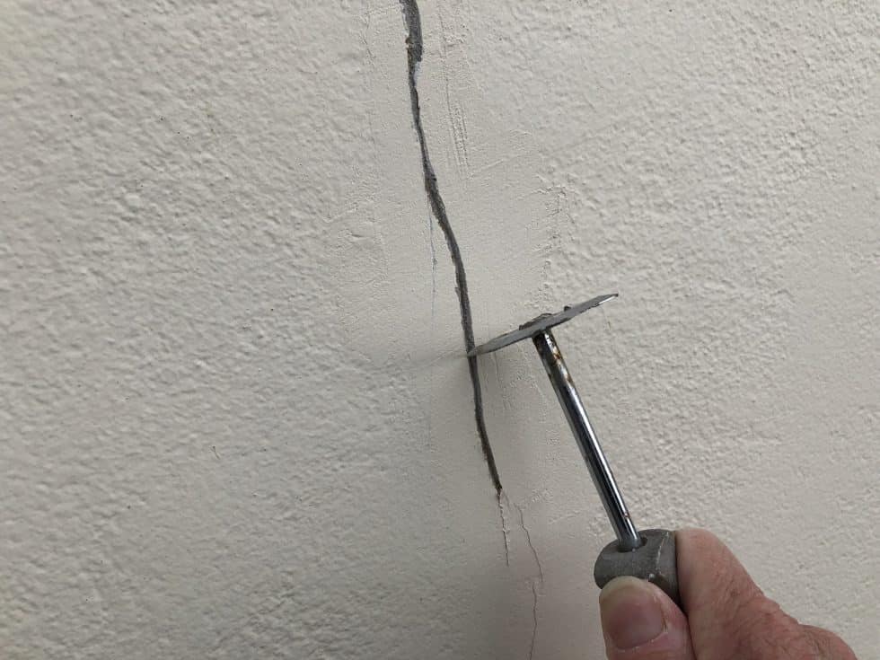 How to Paint Render – a Full Guide - Decorator's forum UK